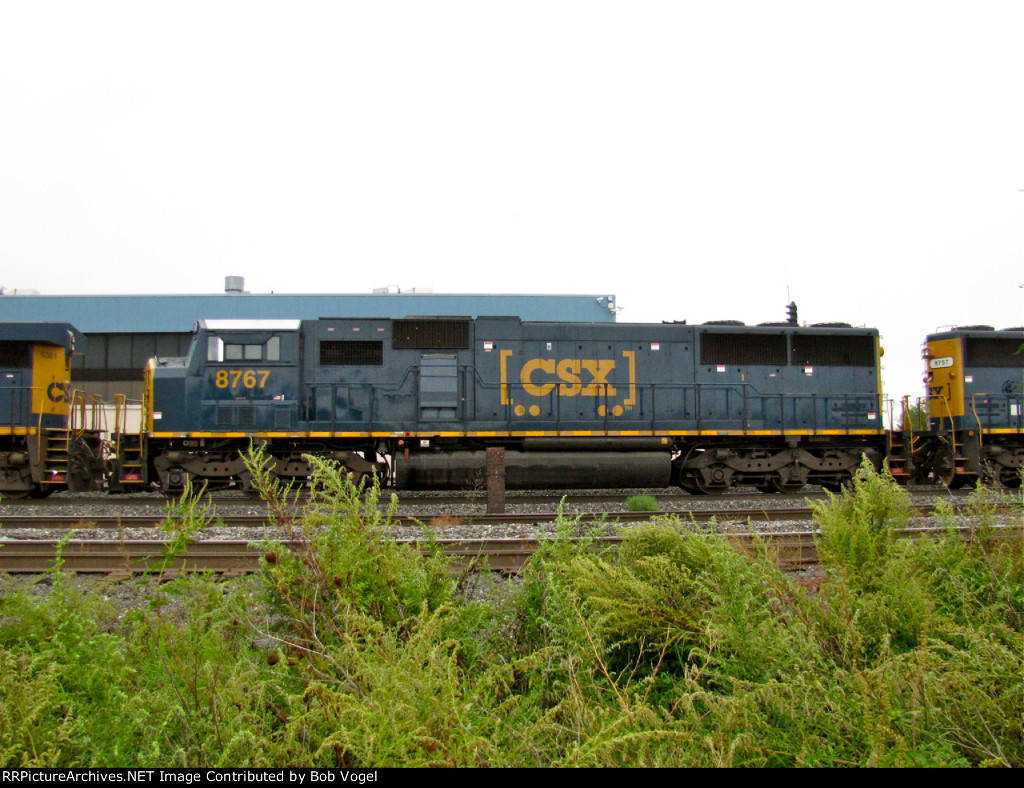 CSX 8767